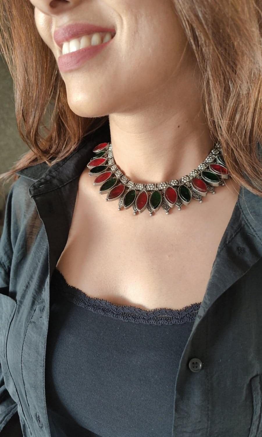 Red Green Leaf Choker